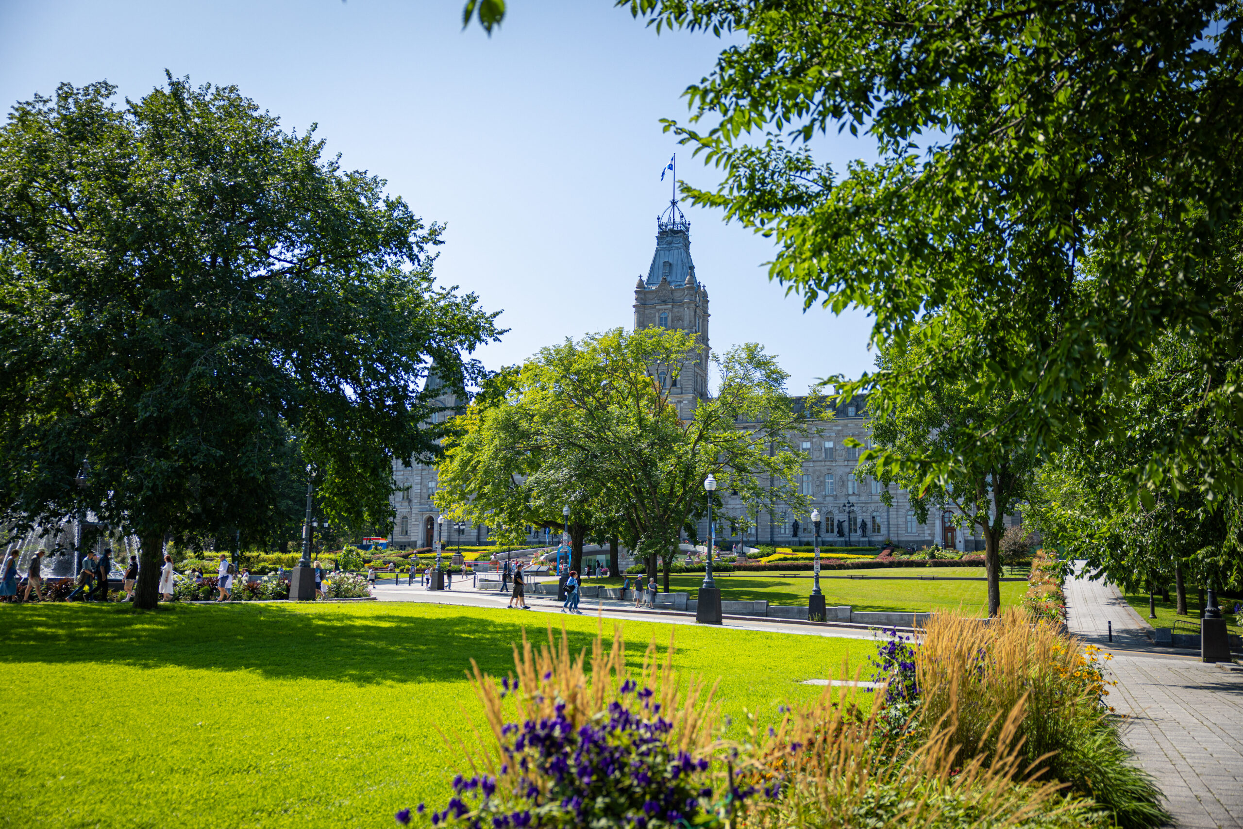 Fresque de la découverte du Cap Rouge - Commission de la capitale ...